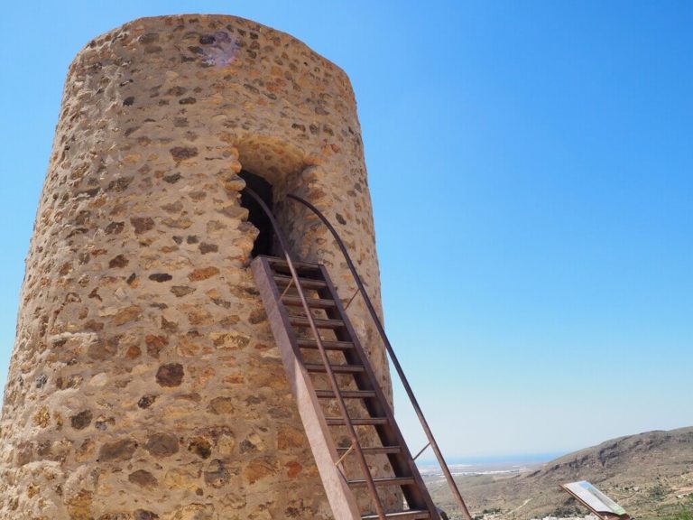 Qué ver en Níjar, el pueblo blanco de Almería - Munhecaviajera